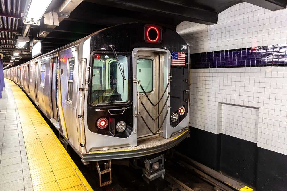 Harlem Subway Horror — Attacker Still Loose | News Global